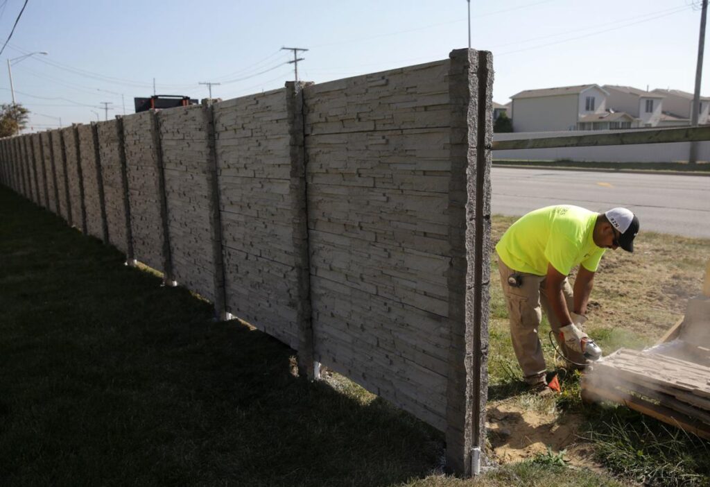 Fences work by beautiful hand – BaTach Priority One